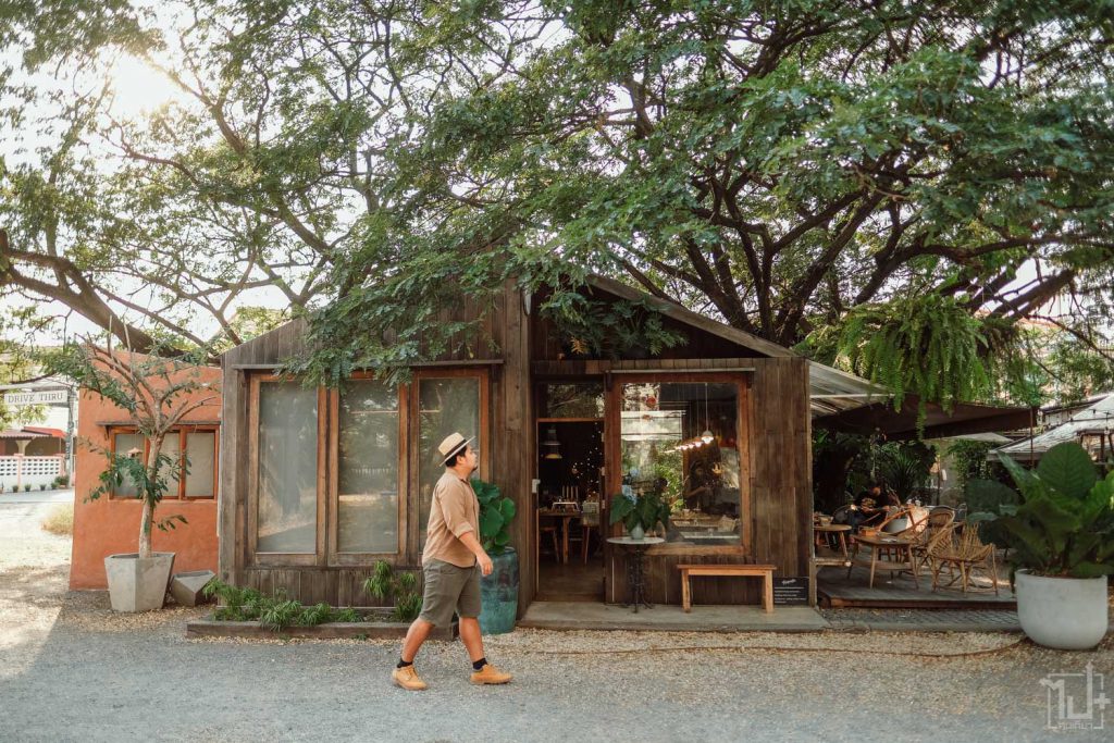 คาเฟ่สุดชิคใต้ต้นไม้ | 9th September | ไปคนเดียว+